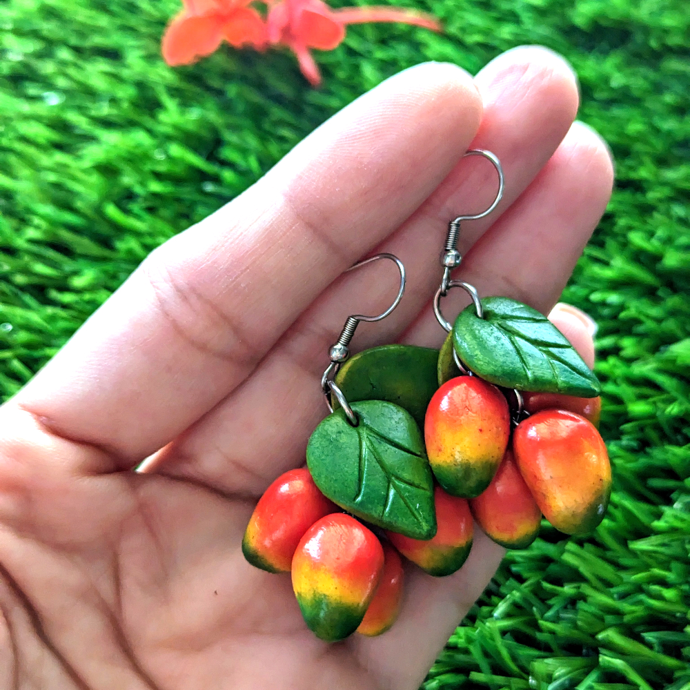 Red Mangoes Fruit Earrings - Positive Mensajes Jewelry